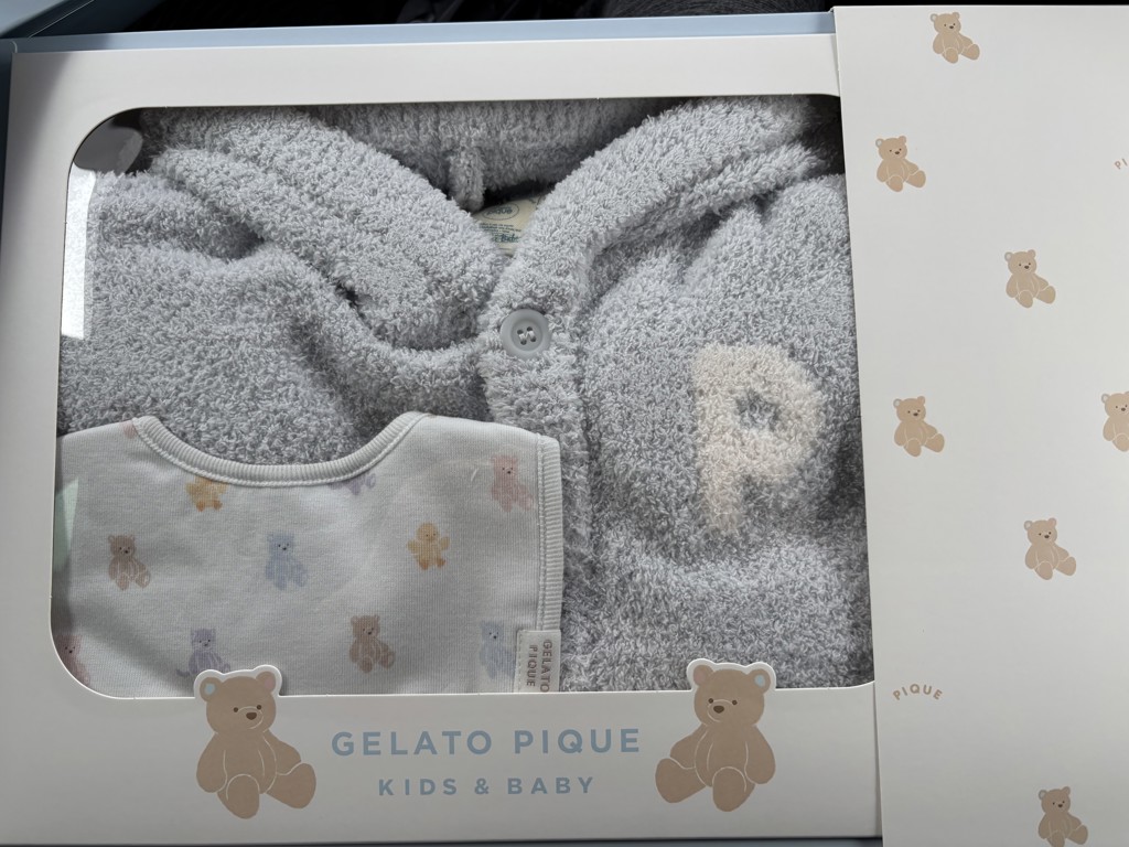 【ラッピング済み】【BABY】ベアポンチョ&スタイ2点セット ギフトBOXの口コミ一覧 | リアルな口コミ・公式サイトのレビューならReviCoポータル