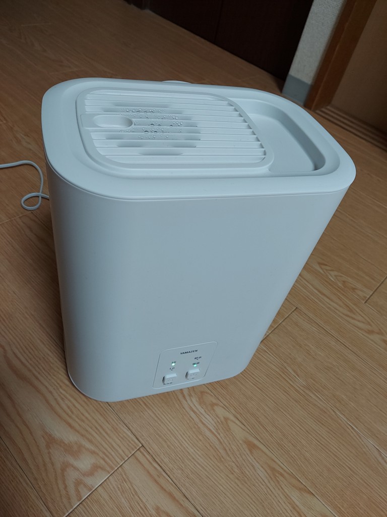 スチーム式加湿器 上部給水 (木造約6畳・プレハブ約9畳) 3L アロマ対応 KS-AA30(W) 山善 YAMAZENのレビュー/クチコミ ...